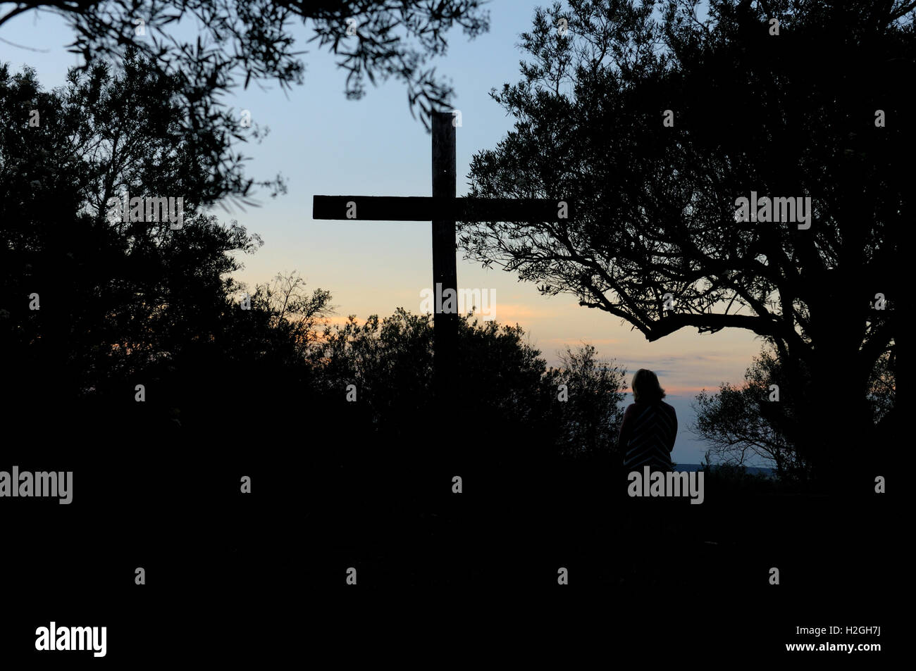 Kreuz kreuzigen -Fotos und -Bildmaterial in hoher Auflösung – Alamy