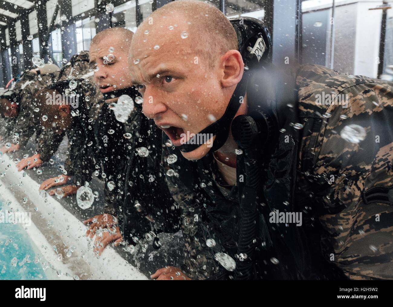 Pararescue training -Fotos und -Bildmaterial in hoher Auflösung – Alamy