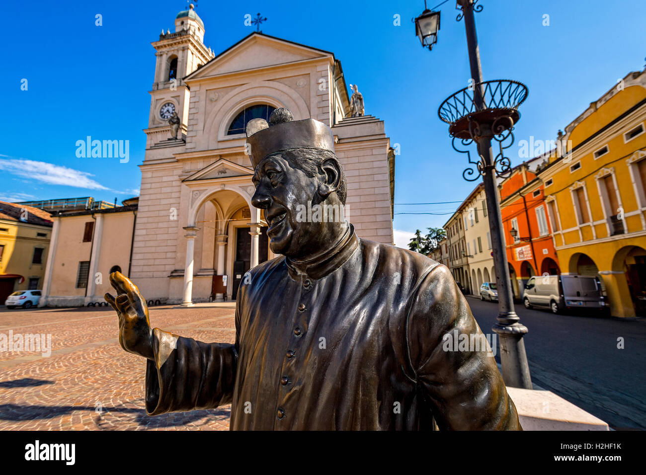 Don camillo statue Stockfotos und -bilder Kaufen - Alamy