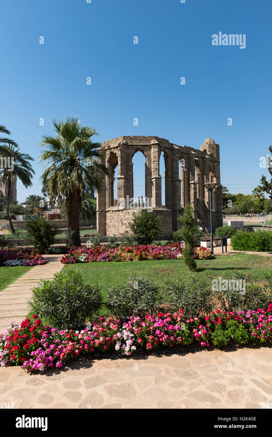 Kirche St. Georg der Latiner Stockfotografie - Alamy