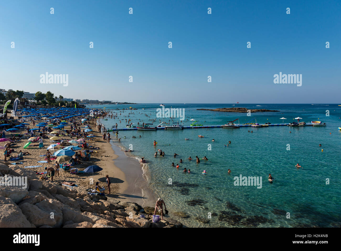 Fig tree bay protaras -Fotos und -Bildmaterial in hoher Auflösung – Alamy