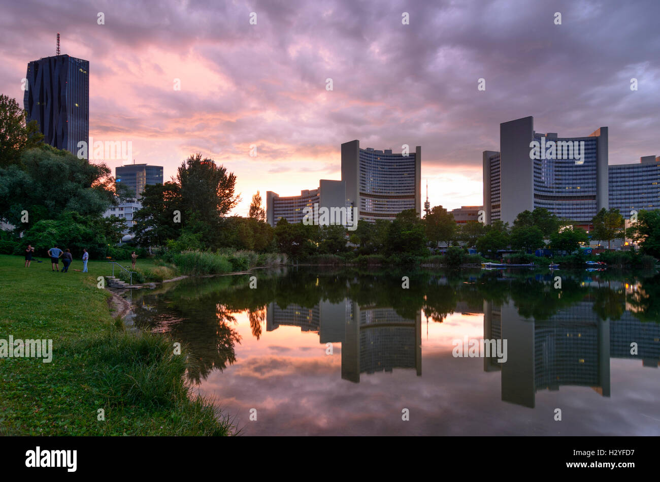 Vienna international center un building und dc tower 1 -Fotos und ...