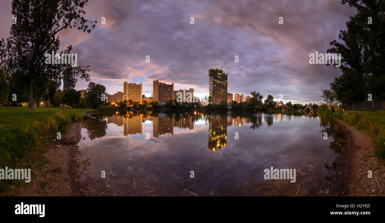 Vienna international center un building und dc tower 1 -Fotos und ...