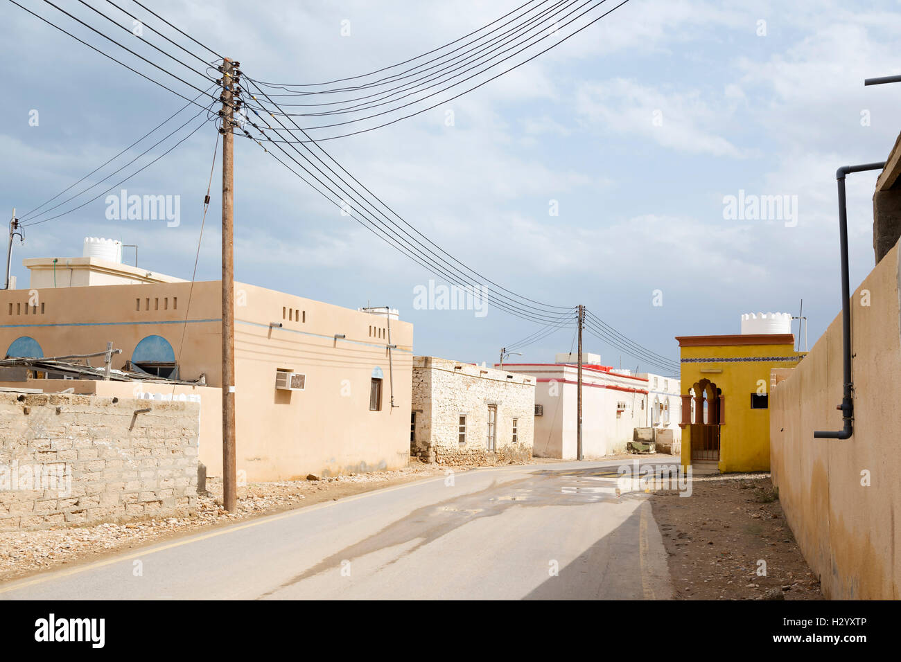 Village power supply -Fotos und -Bildmaterial in hoher Auflösung – Alamy