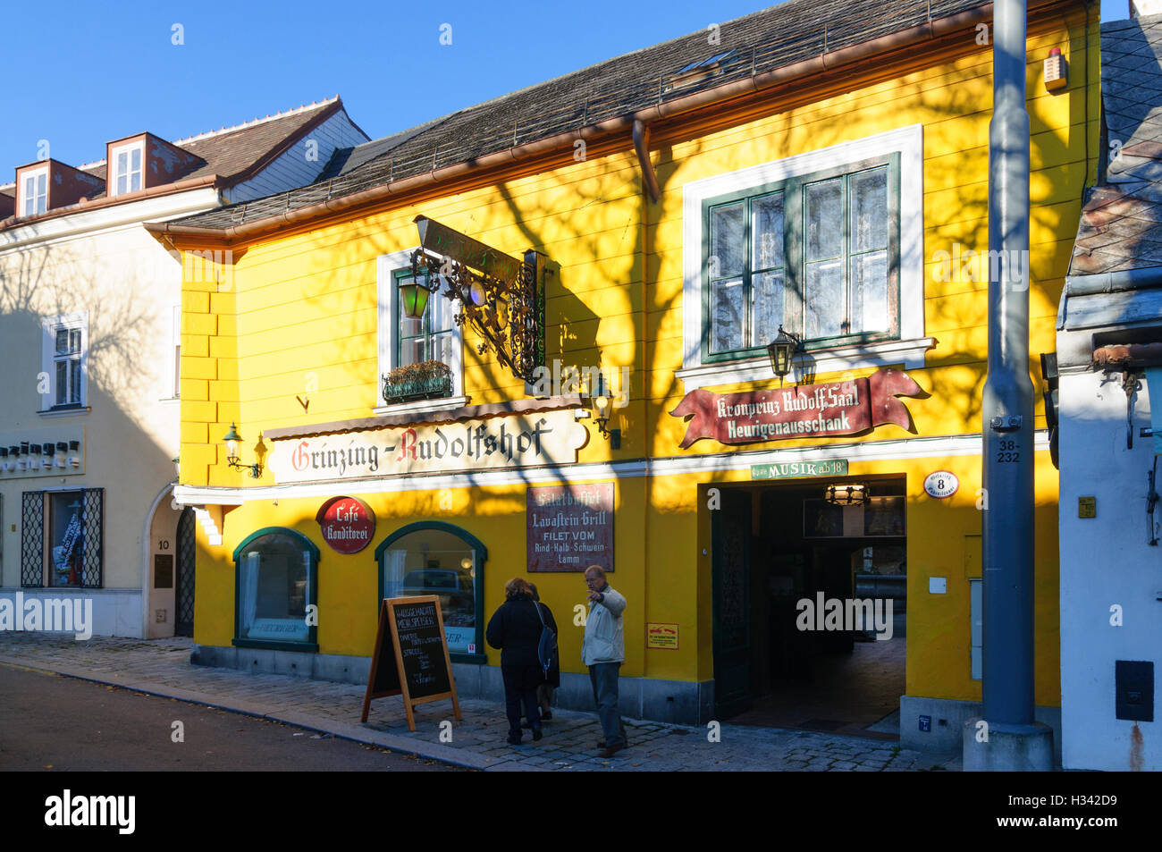 Wien, Wien: Heuriger in Grinzing, 19 (Weinstube)., Wien, Österreich ...