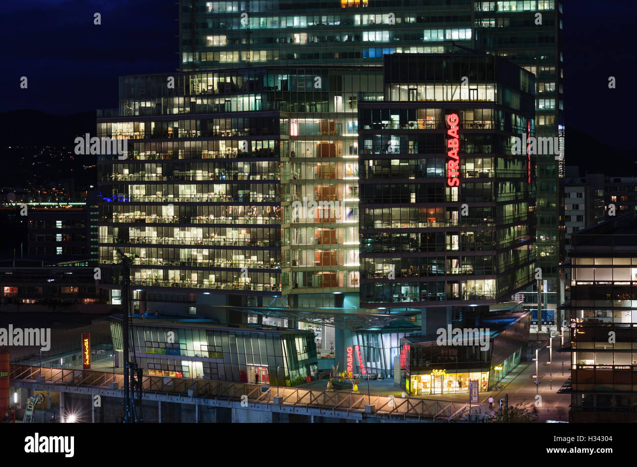 Strabag building -Fotos und -Bildmaterial in hoher Auflösung – Alamy