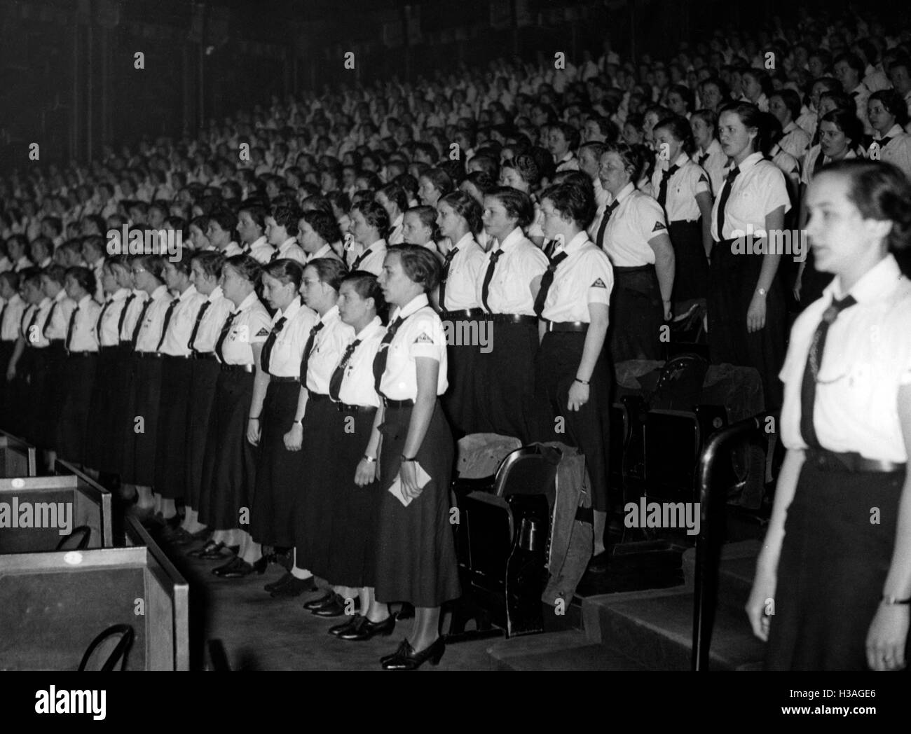 'league of german girls' bdm -Fotos und -Bildmaterial in hoher ...