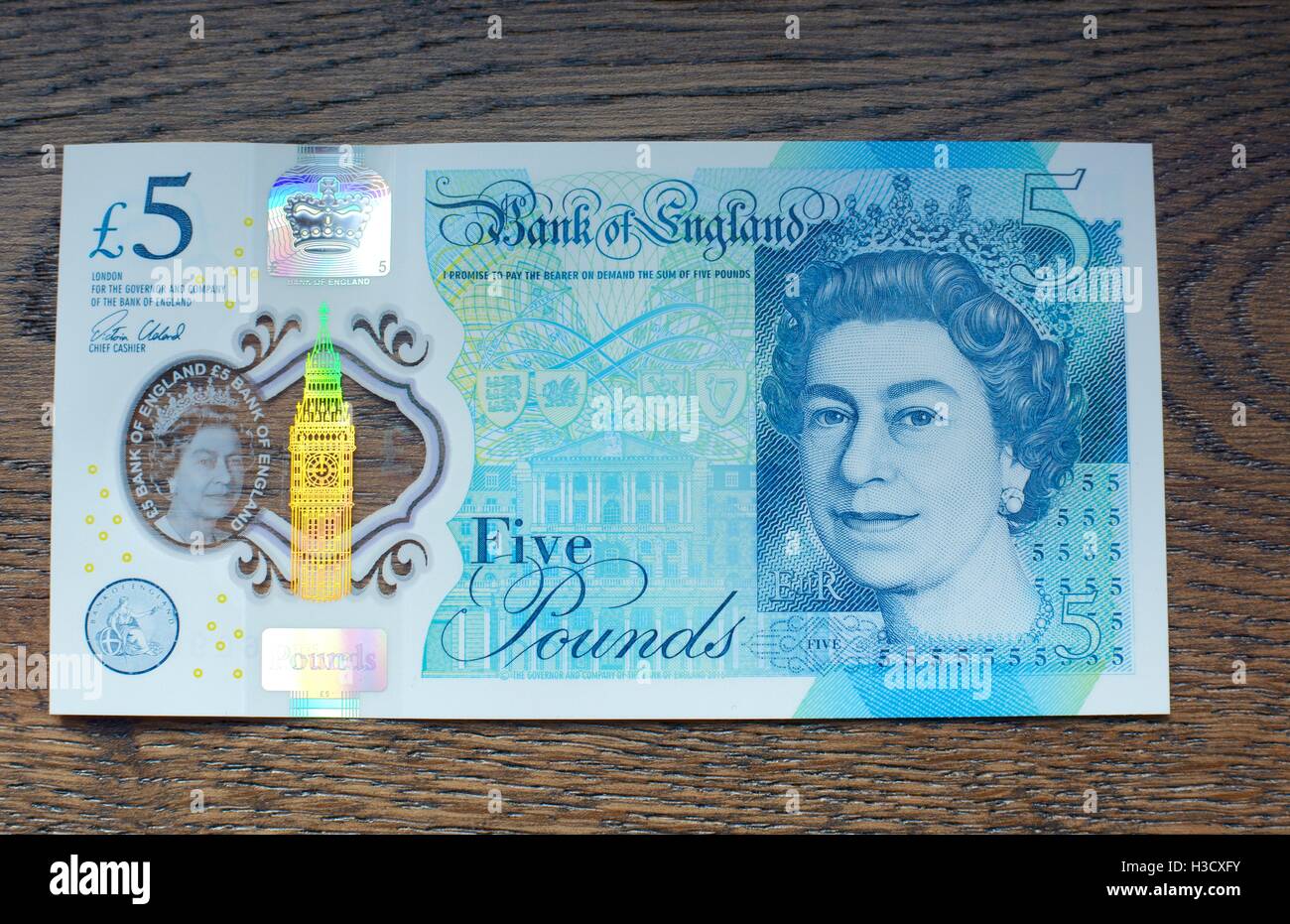 5 pound note uk -Fotos und -Bildmaterial in hoher Auflösung – Alamy