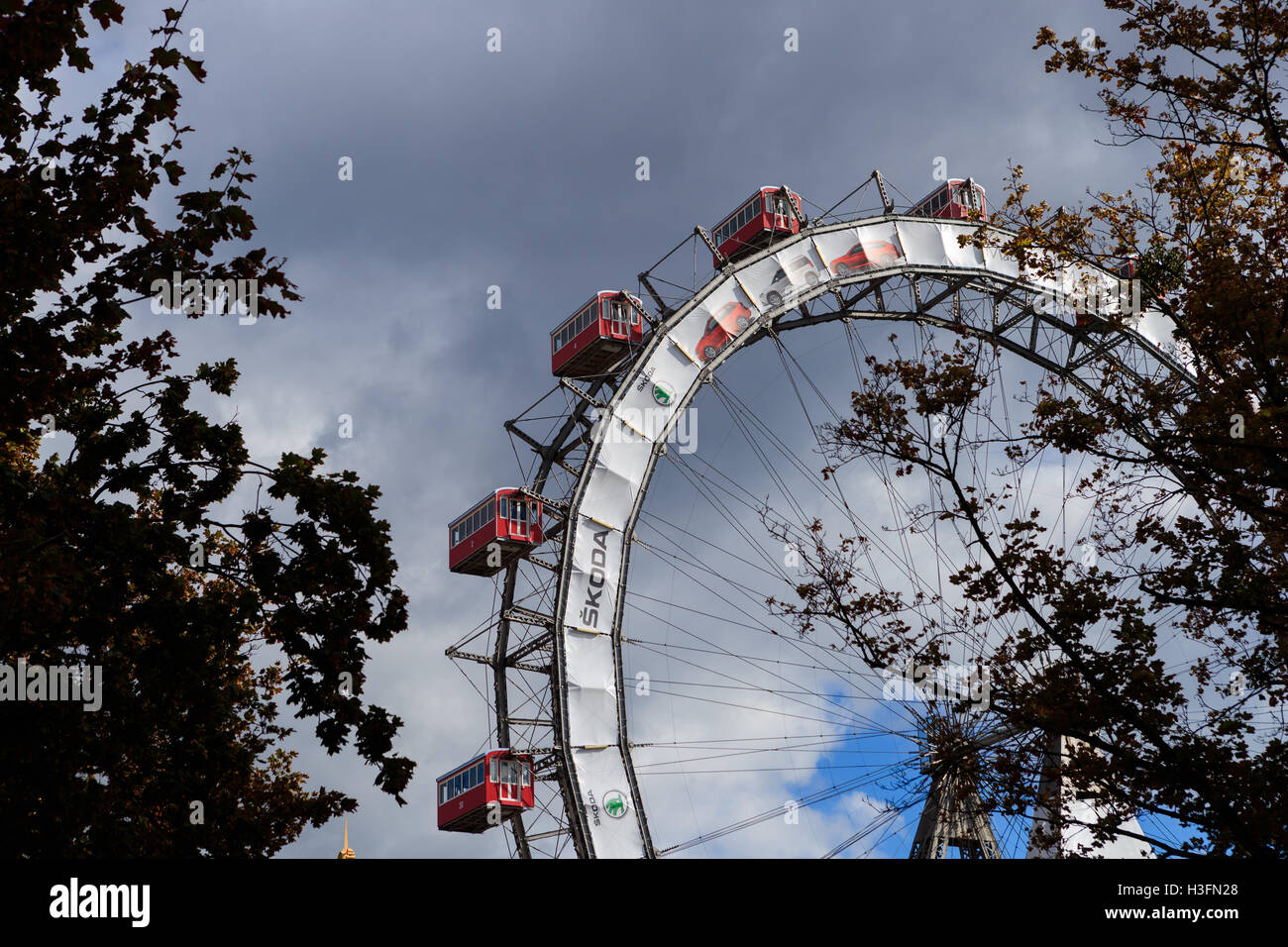 Der riesenrad riesenrad eingang -Fotos und -Bildmaterial in hoher ...