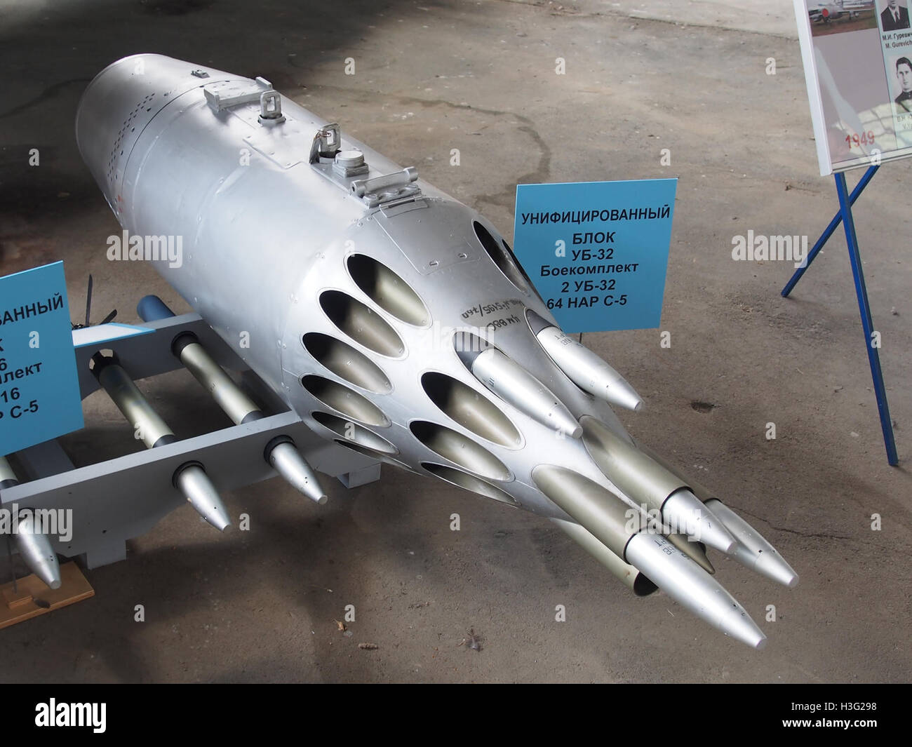 Rocket Pod Stockfotos und -bilder Kaufen - Alamy