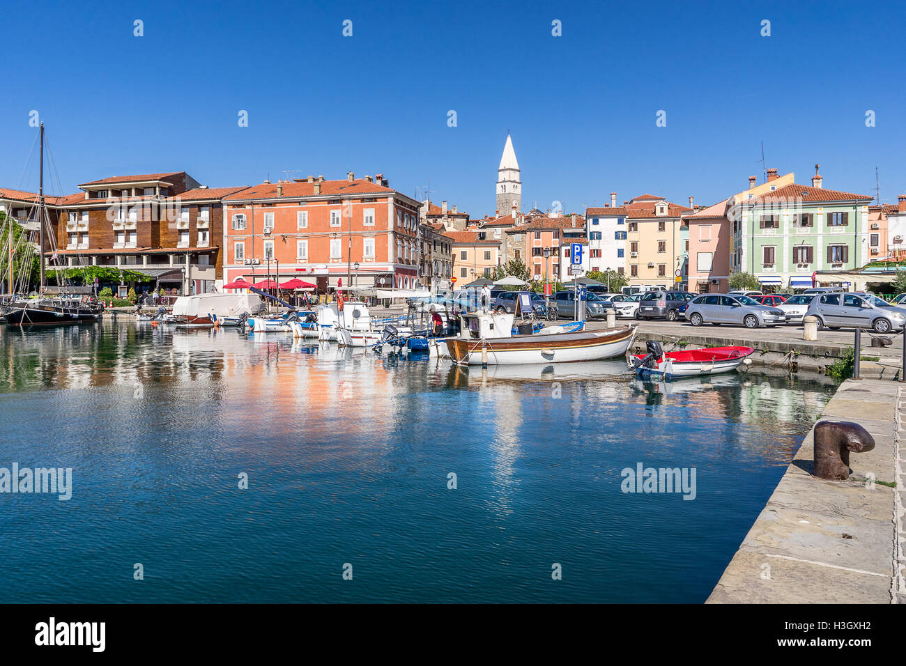 Izola marina -Fotos und -Bildmaterial in hoher Auflösung – Alamy