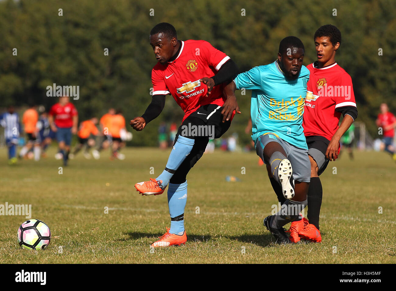 Hacimac (rot/schwarz) Vs CP zwei, Hackney & Leyton Sunday League ...