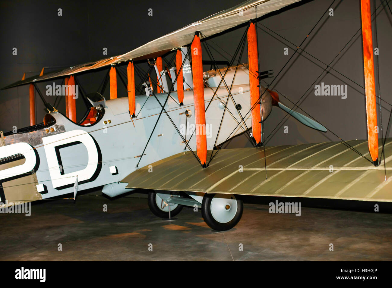 British biplane -Fotos und -Bildmaterial in hoher Auflösung – Alamy