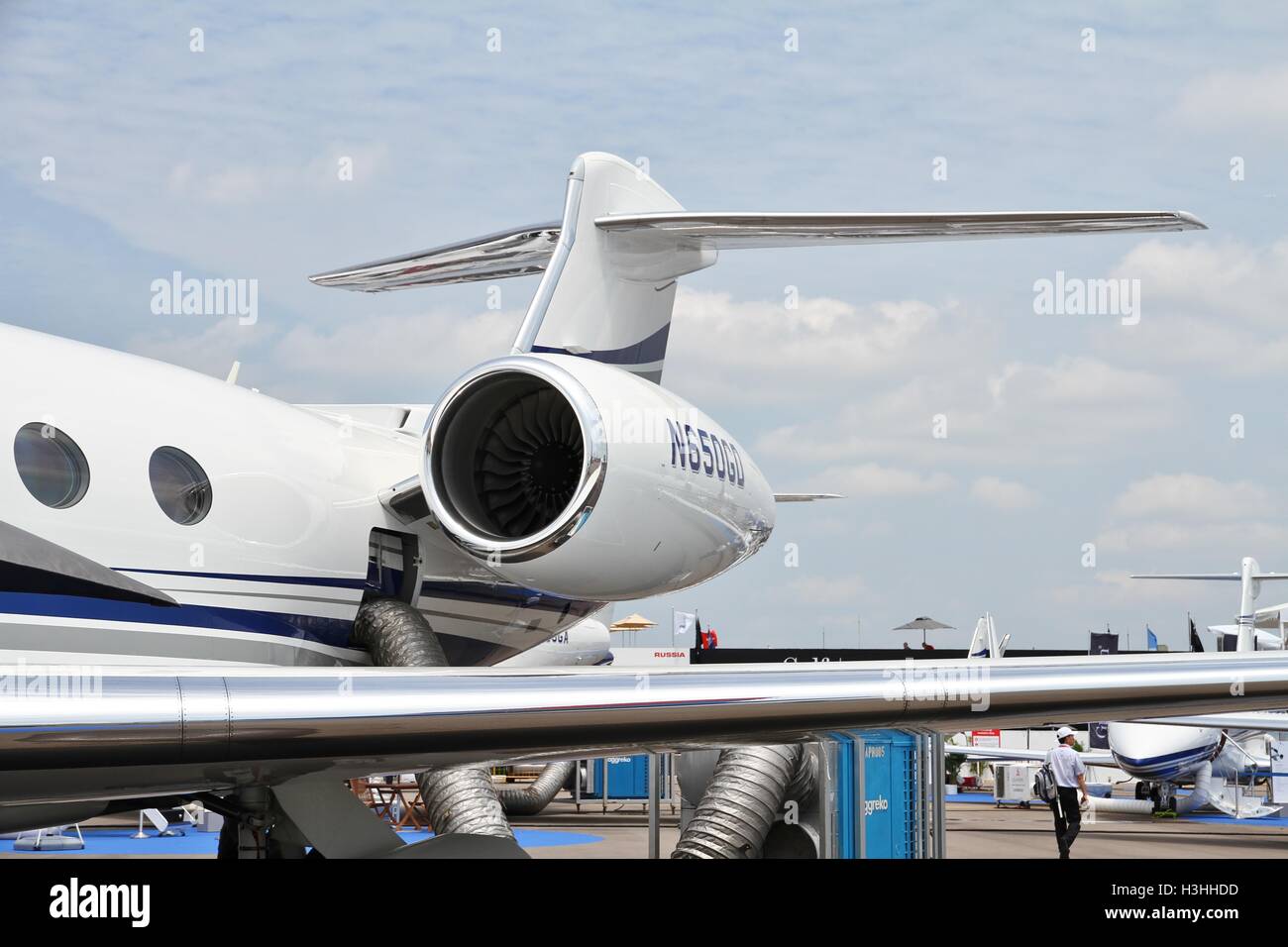 Gulfstream g650 firmenjet -Fotos und -Bildmaterial in hoher Auflösung ...