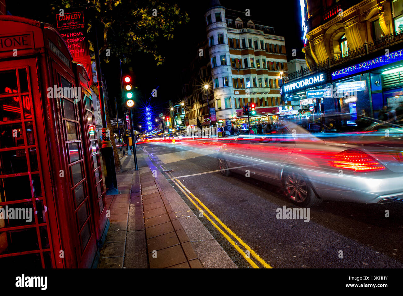Mercedes square -Fotos und -Bildmaterial in hoher Auflösung – Alamy