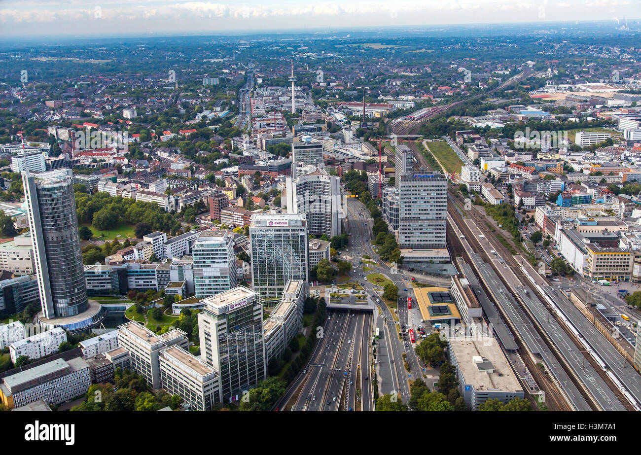 Innenstadtansicht mit hauptbahnhof und rwe turm -Fotos und ...