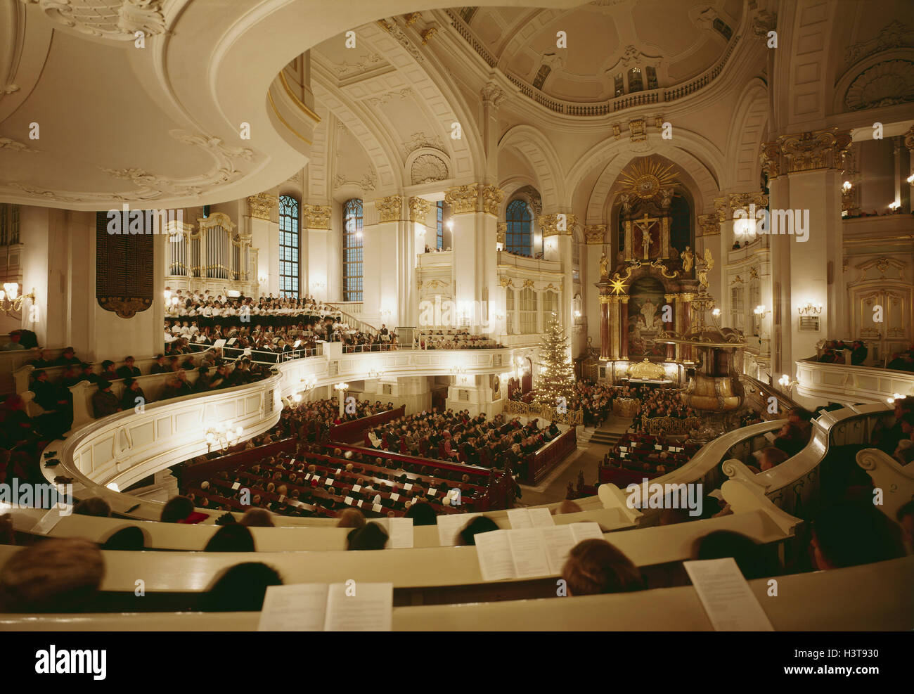 Saint michaelis kirche -Fotos und -Bildmaterial in hoher Auflösung – Alamy