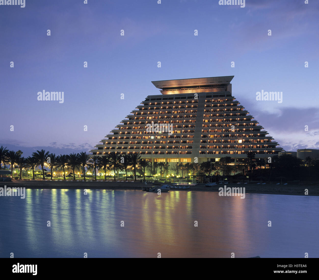 Katar, Doha, Hotel "Sheraton", Dämmerung, Nahen Osten, Hauptstadt ...