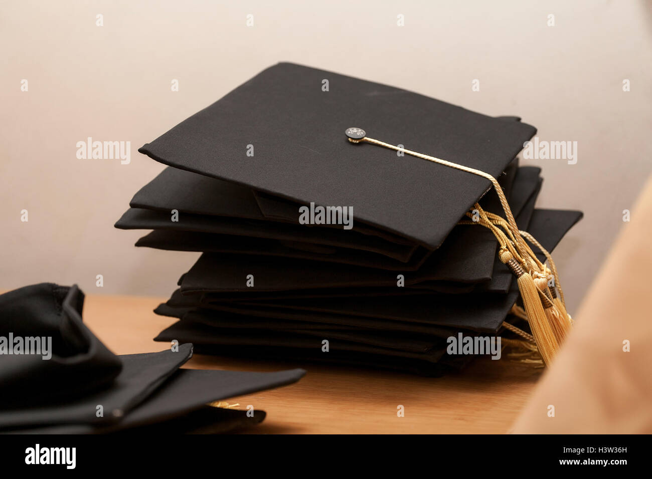 Sombrero de graduacion -Fotos und -Bildmaterial in hoher Auflösung – Alamy