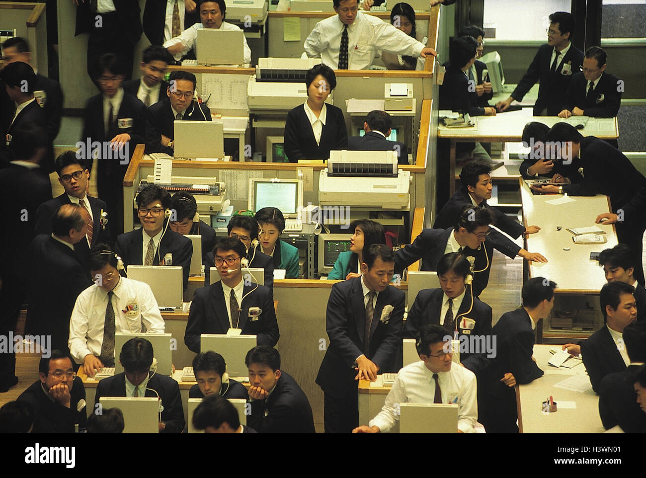 Japan, Tokyo, Börse, Makler, Tokyo Stock Exchange, innen, Broker, Stock ...