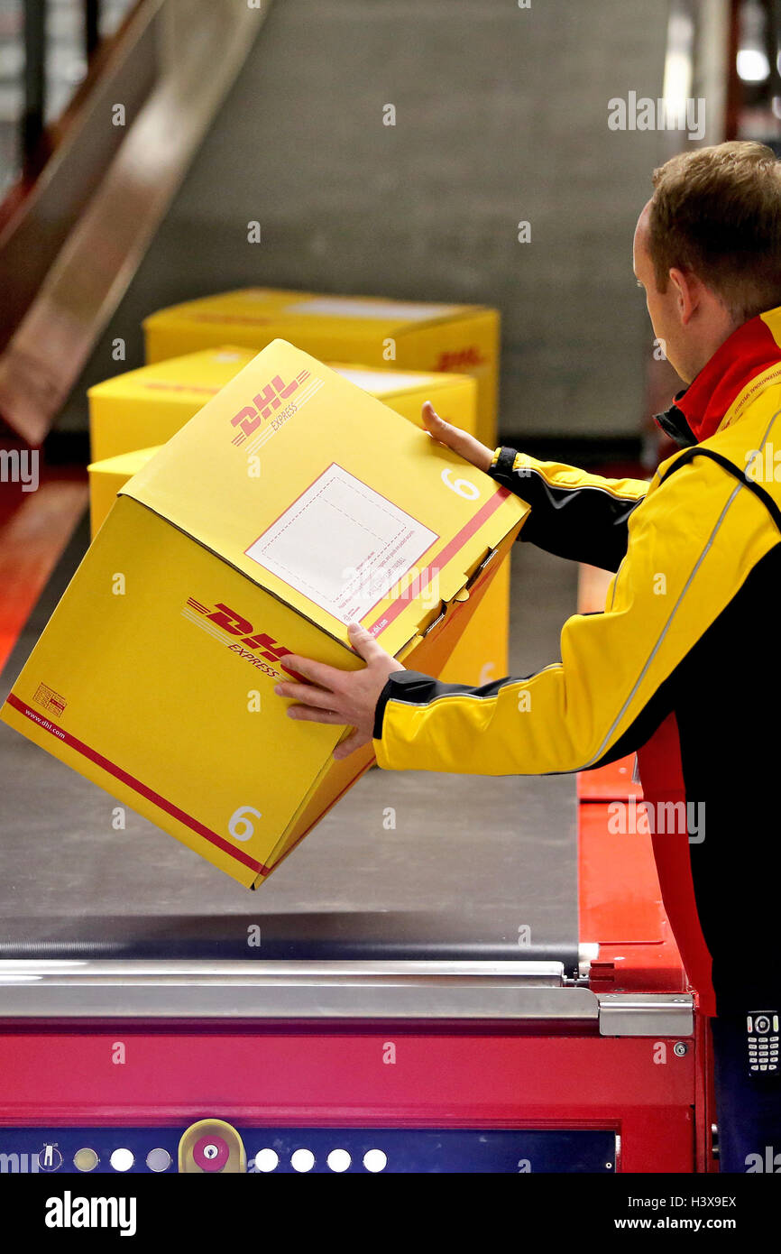 Dhl luftfracht -Fotos und -Bildmaterial in hoher Auflösung – Alamy