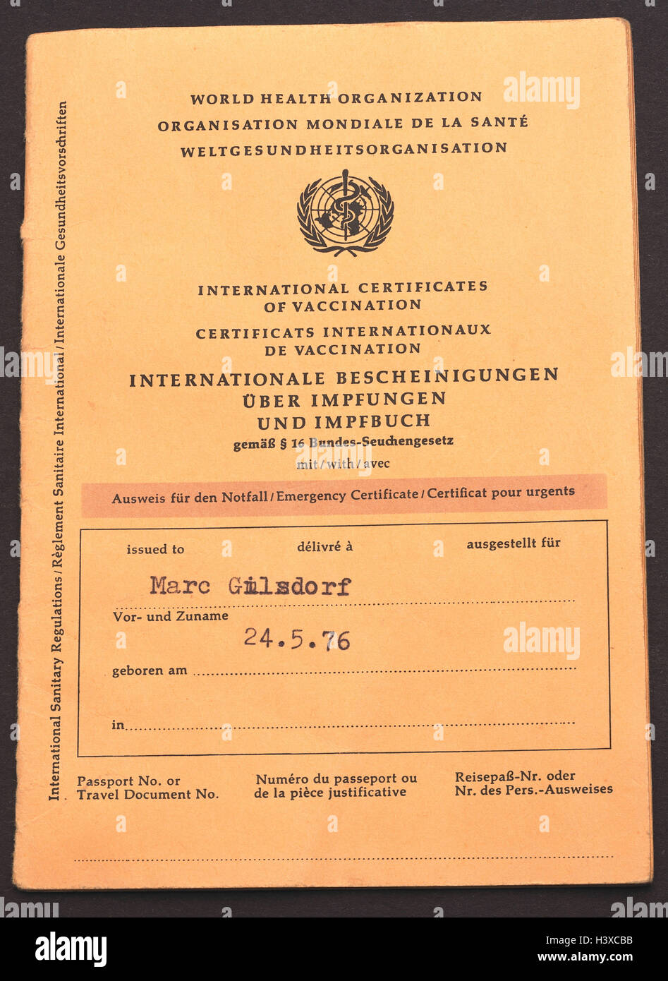 Vaccination Book Stockfotos und -bilder Kaufen - Alamy