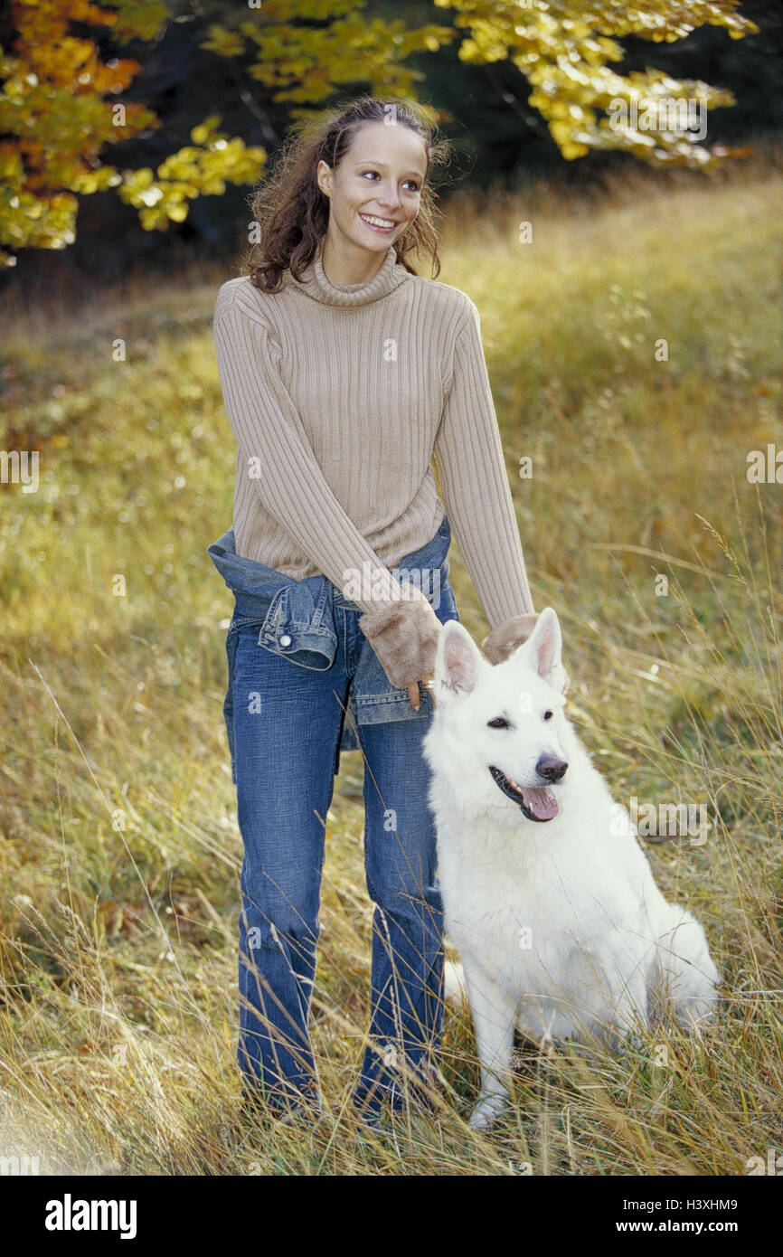 Gassi gehen -Fotos und -Bildmaterial in hoher Auflösung – Alamy