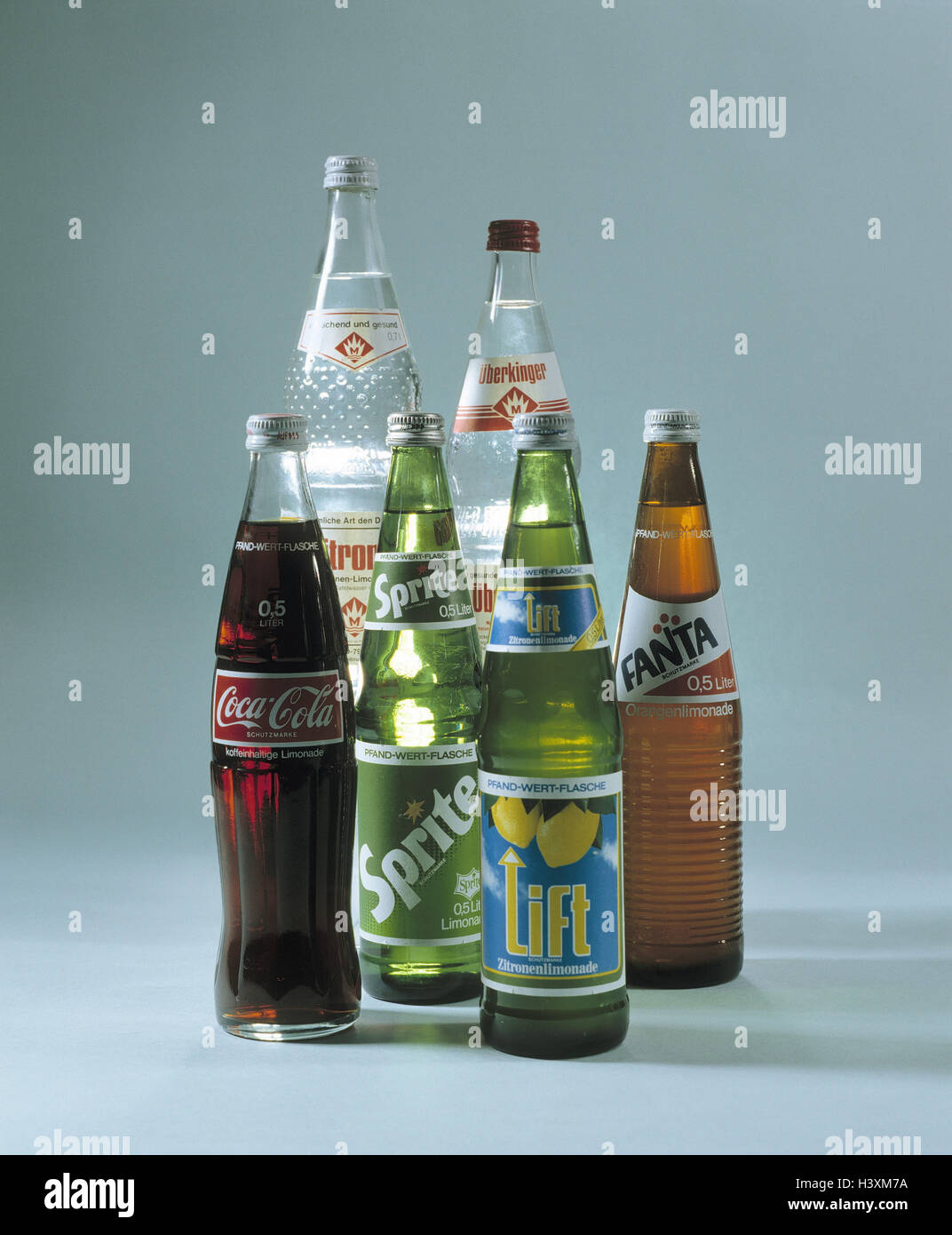 Getränke, Wasser, Limonaden, anders, Flaschen, Getränke, Limonade ...