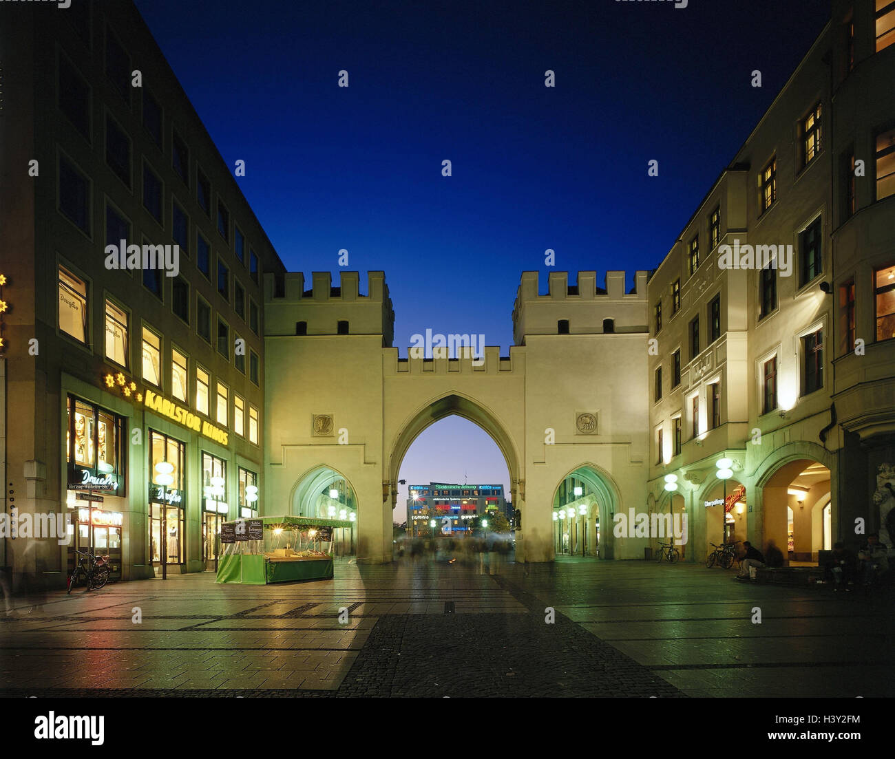 Karls street -Fotos und -Bildmaterial in hoher Auflösung – Alamy