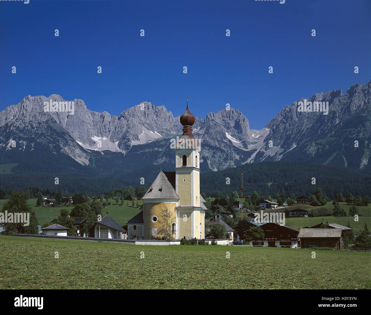 Österreich, Tirol, Going, lokale Ansicht, Kirche, Wilder Kaiser, Europa ...