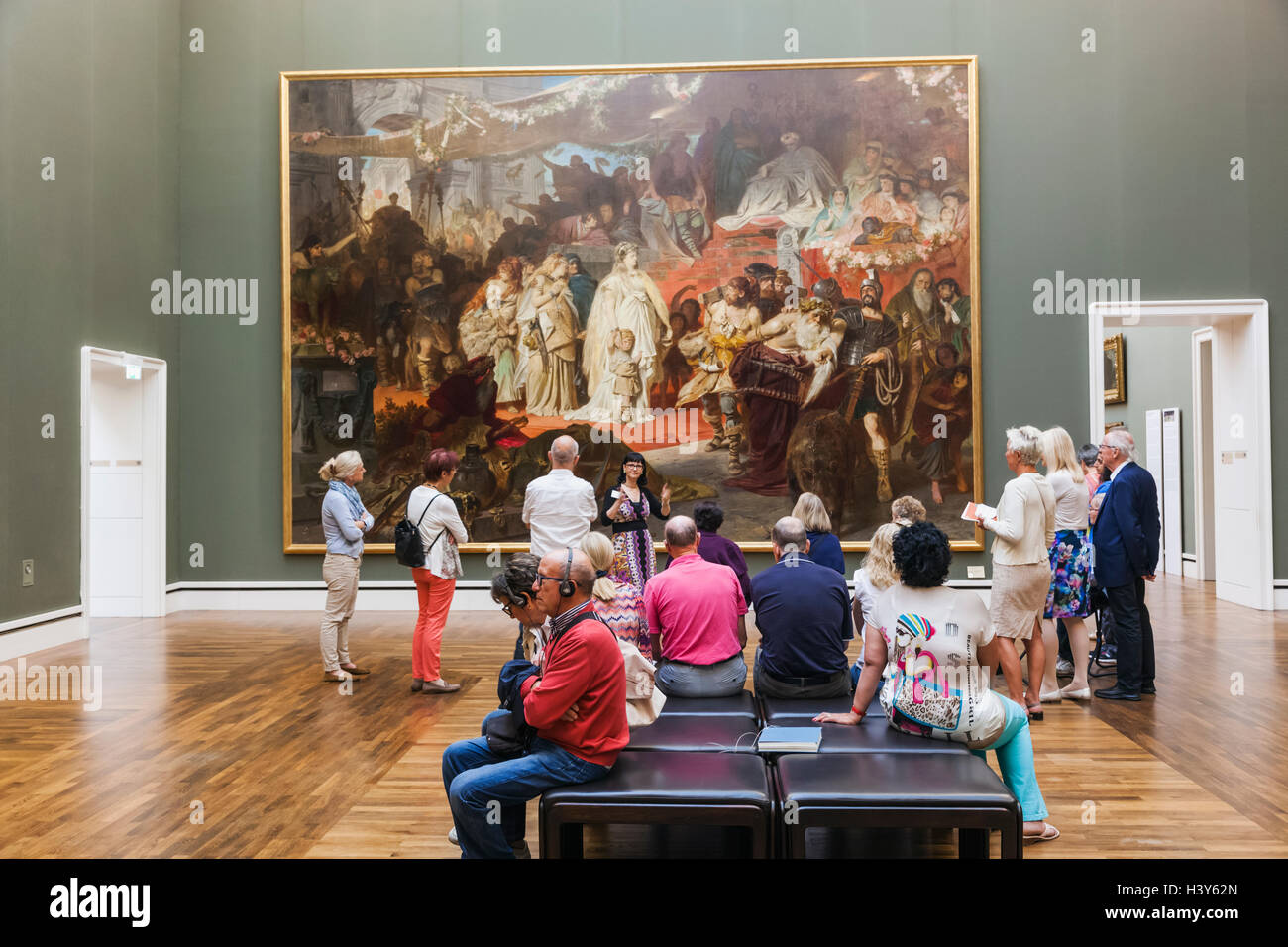 Inside Neue Pinakothek Munich Stockfotos und -bilder Kaufen - Alamy