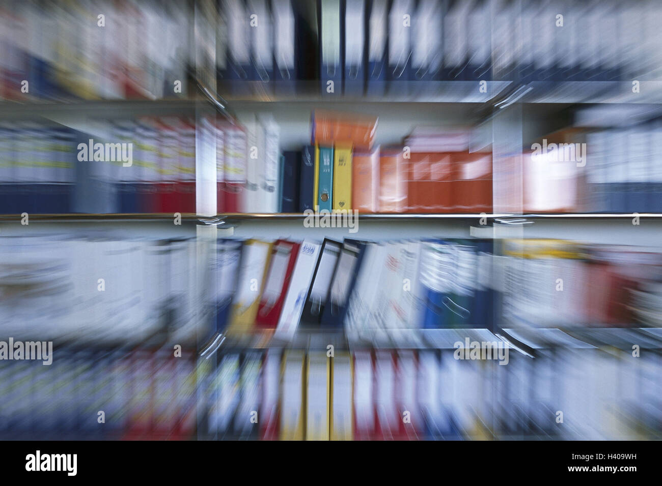 Regal wand -Fotos und -Bildmaterial in hoher Auflösung – Alamy