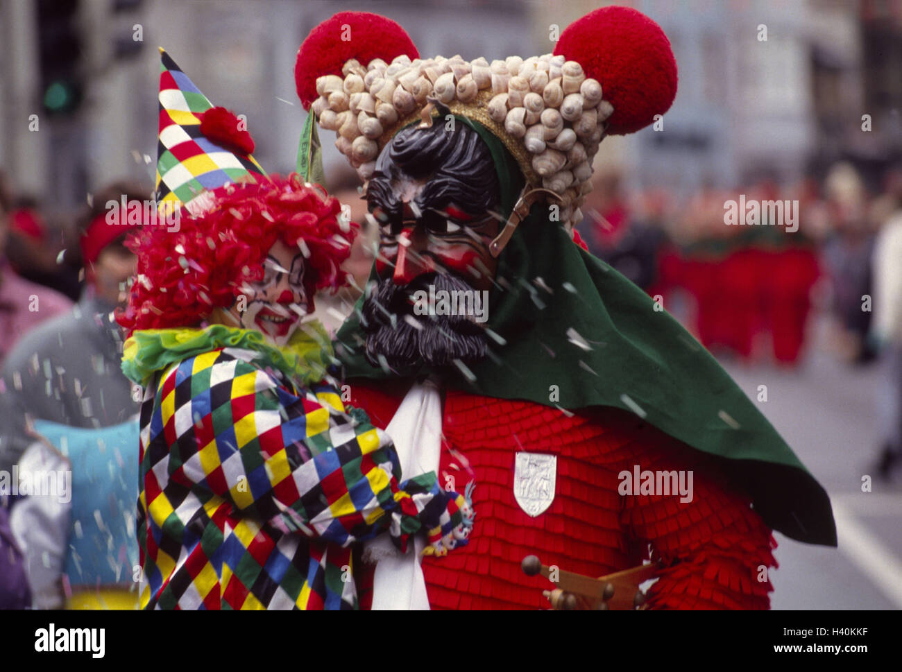 Child mask clown -Fotos und -Bildmaterial in hoher Auflösung – Alamy