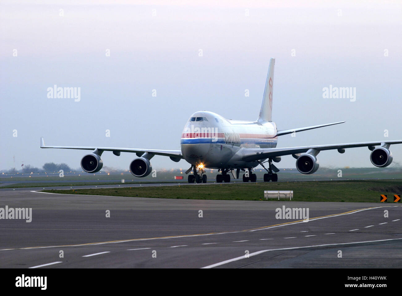Lux air cargocenter -Fotos und -Bildmaterial in hoher Auflösung – Alamy