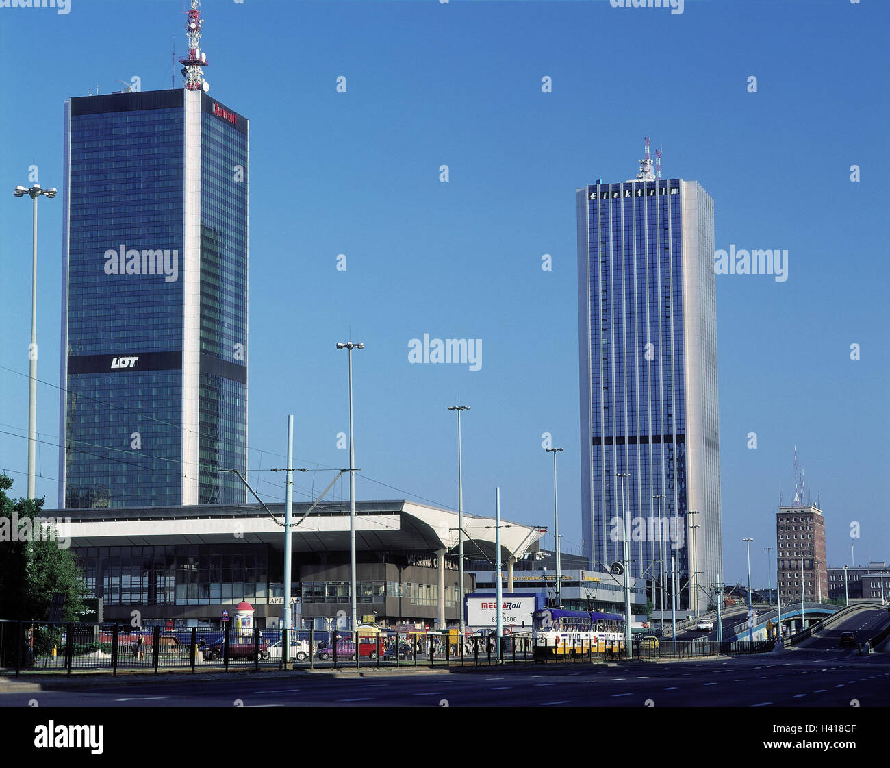 Polen, Warschau, Zentrum, Blick auf die Stadt, Hauptbahnhof, Marriott ...