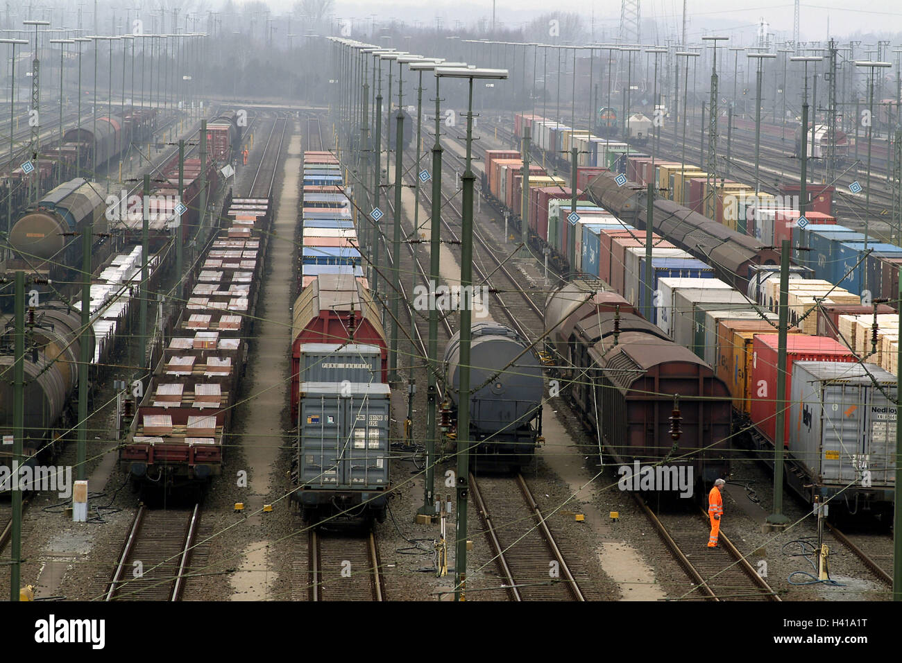 Deutschland, Hamburg, Maschen, marshalling Yard, Gleise, Züge, Detail ...