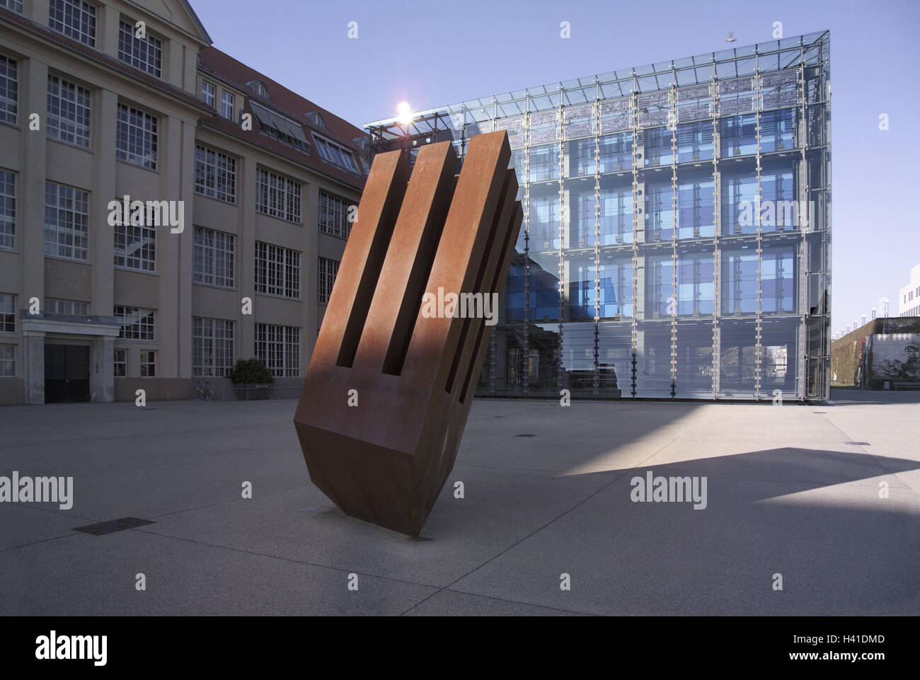 Deutschland, Baden-Würtemberg, Karlsruhe, Zentrum für Kunst und ...