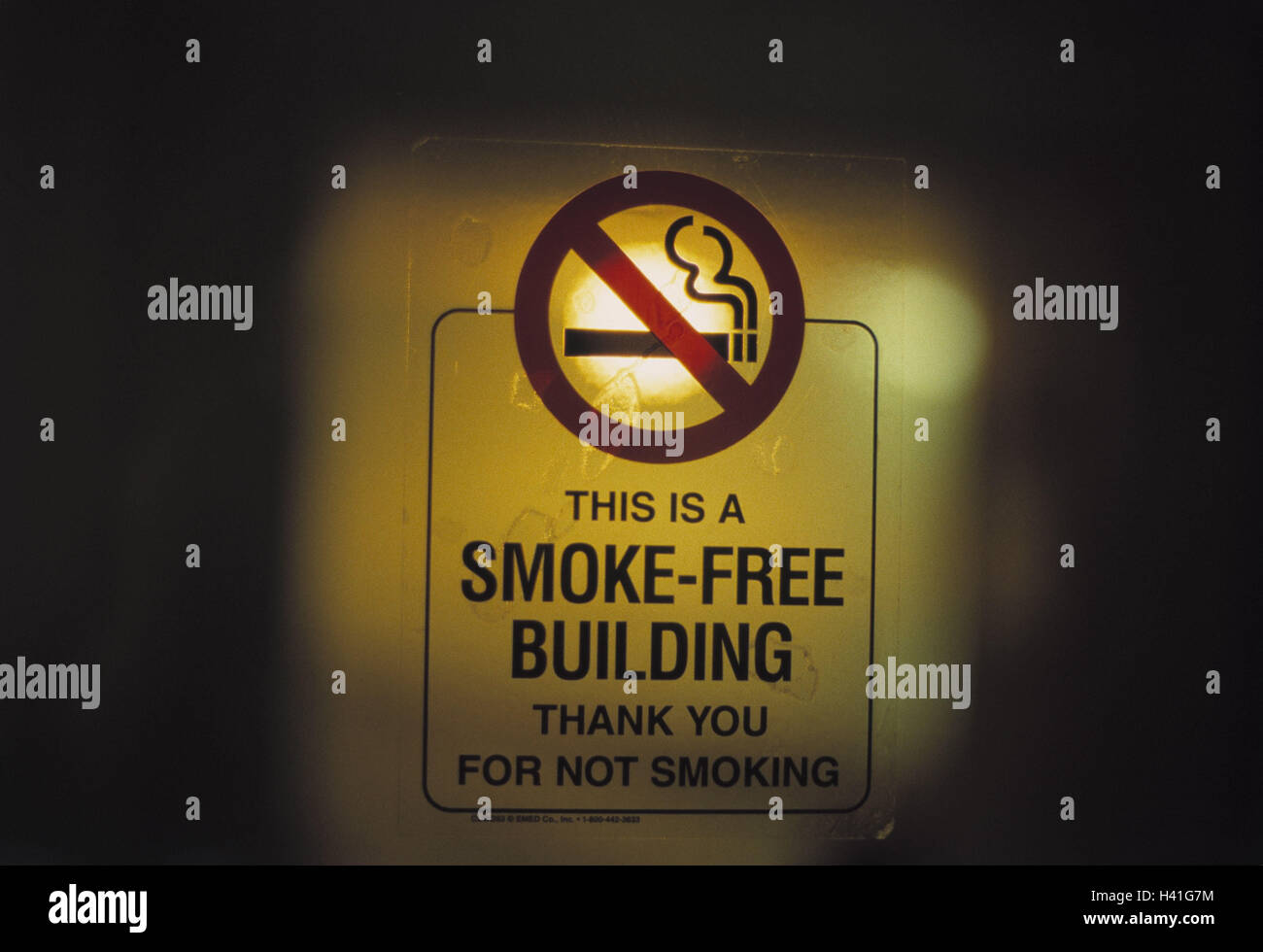 Nichtraucher kind -Fotos und -Bildmaterial in hoher Auflösung – Alamy