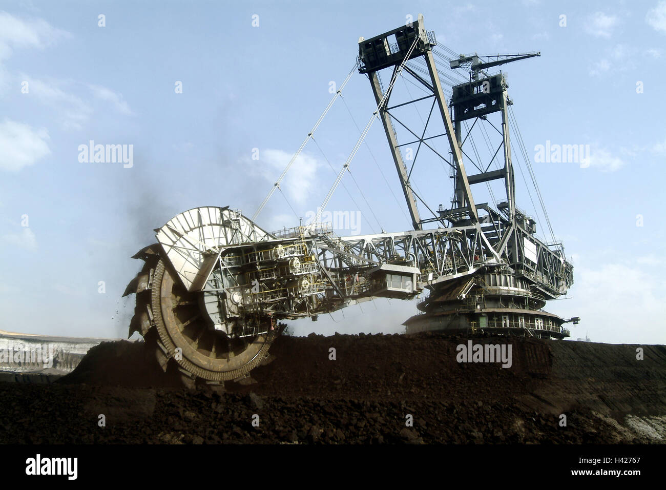 Braunkohle-Tagebau, Schaufelradbagger, Grube, Braunkohle Opus ...