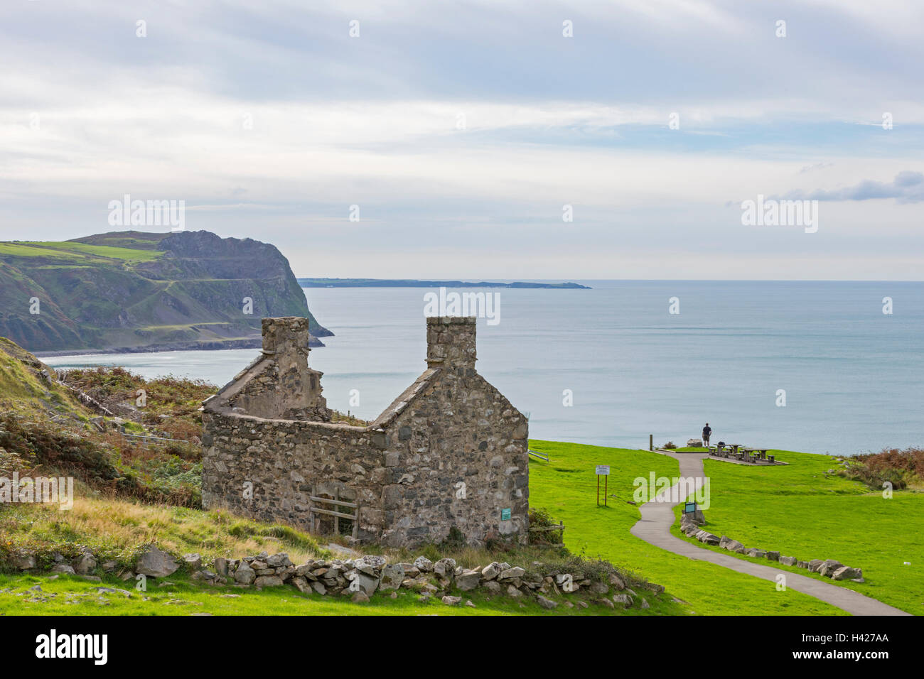Walisisch sprachlehrzentrum -Fotos und -Bildmaterial in hoher Auflösung ...