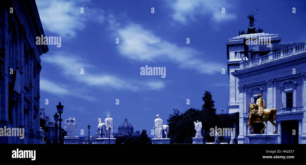 Statue von marc aurel -Fotos und -Bildmaterial in hoher Auflösung – Alamy