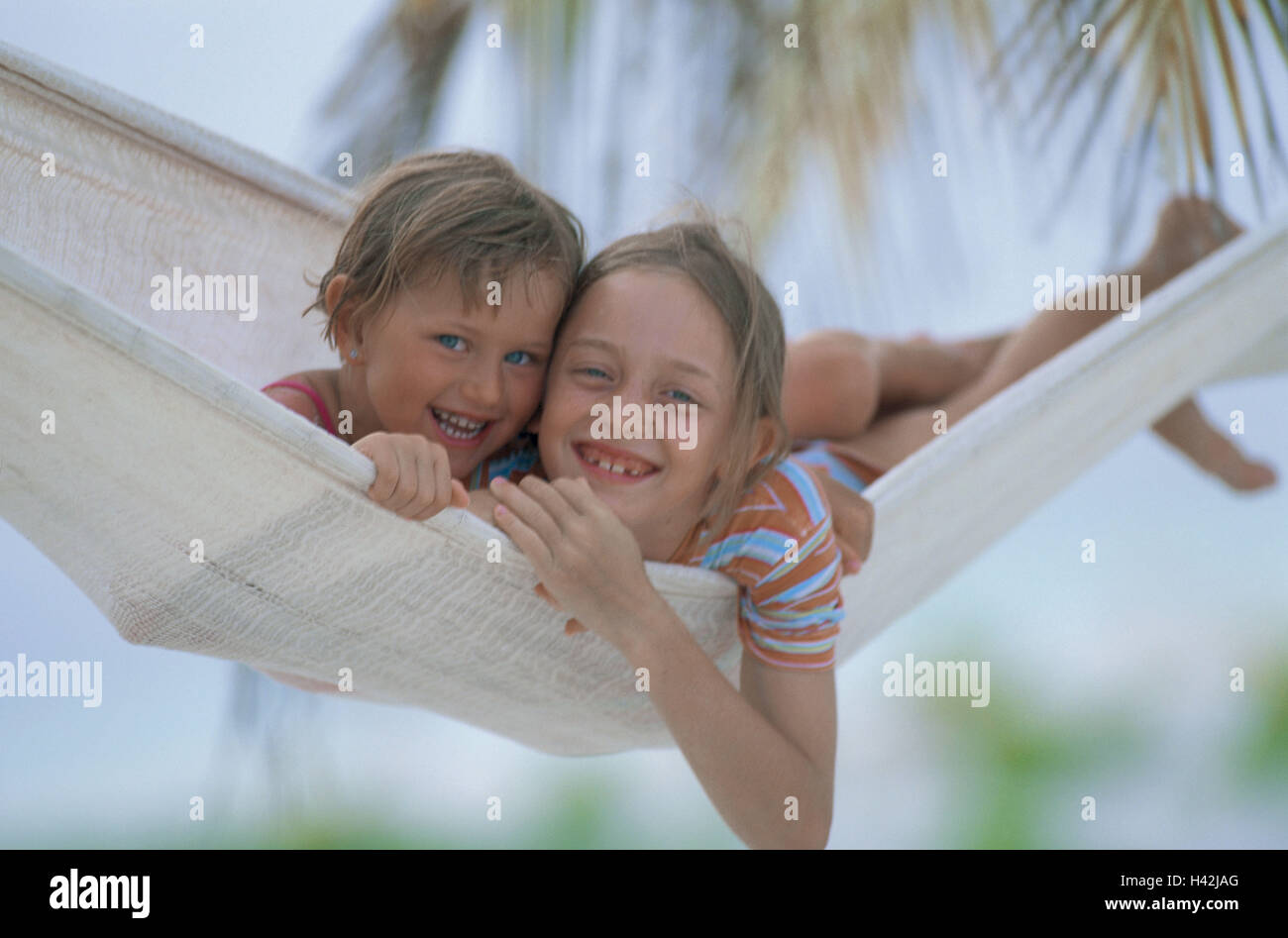 Girls smile portrait model released -Fotos und -Bildmaterial in hoher ...