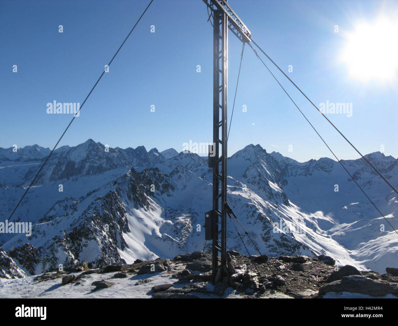 Österreich, Tirol, Sellrain, Lampsenspitze, Gipfelkreuz, Aussicht ...