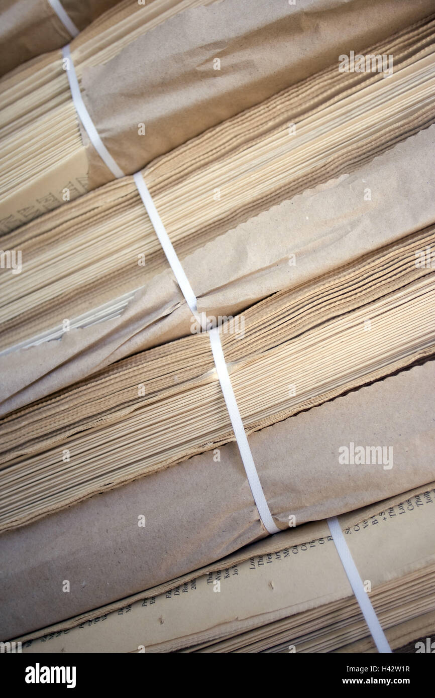 Gebündeltes altpapier -Fotos und -Bildmaterial in hoher Auflösung – Alamy