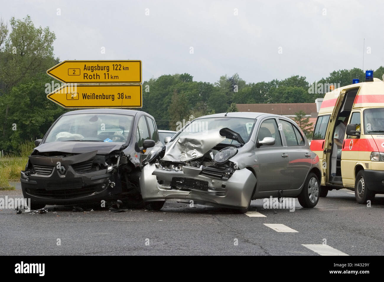 Unfallautos -Fotos und -Bildmaterial in hoher Auflösung – Alamy