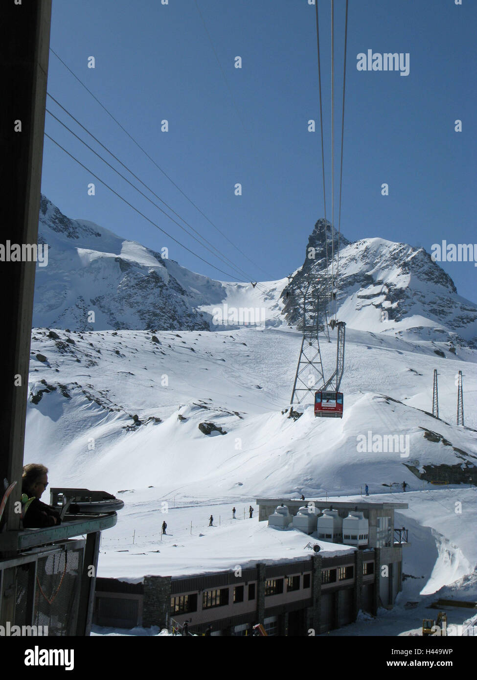 Matterhorn seilbahn -Fotos und -Bildmaterial in hoher Auflösung – Alamy