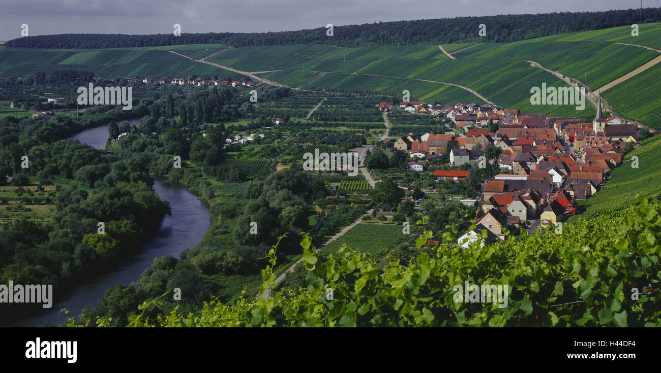 Volkach an der hauptschleife -Fotos und -Bildmaterial in hoher ...