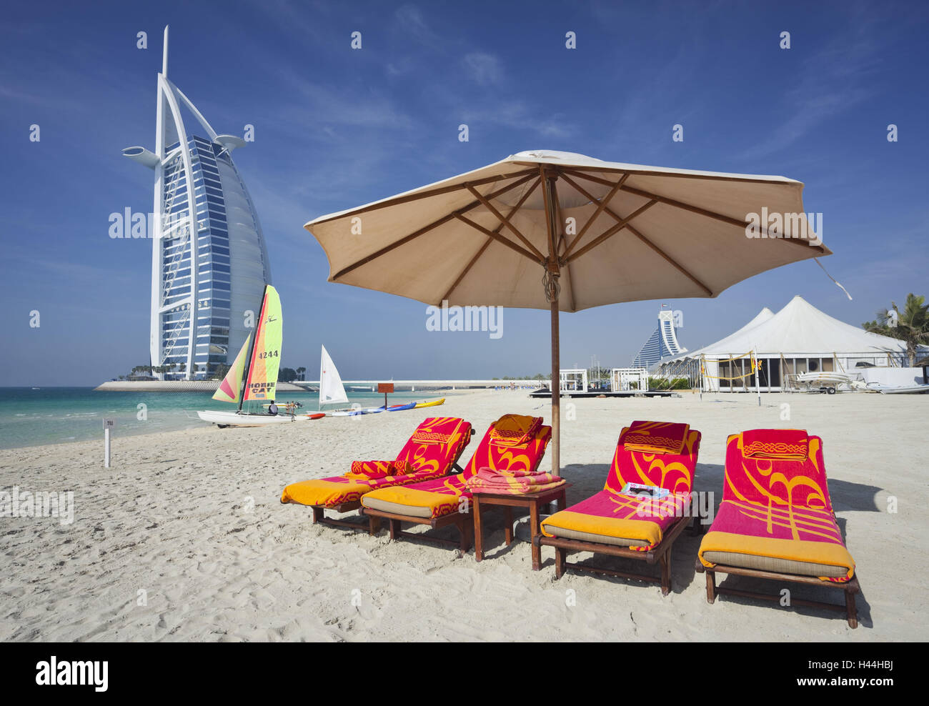 Dubai strand -Fotos und -Bildmaterial in hoher Auflösung – Alamy