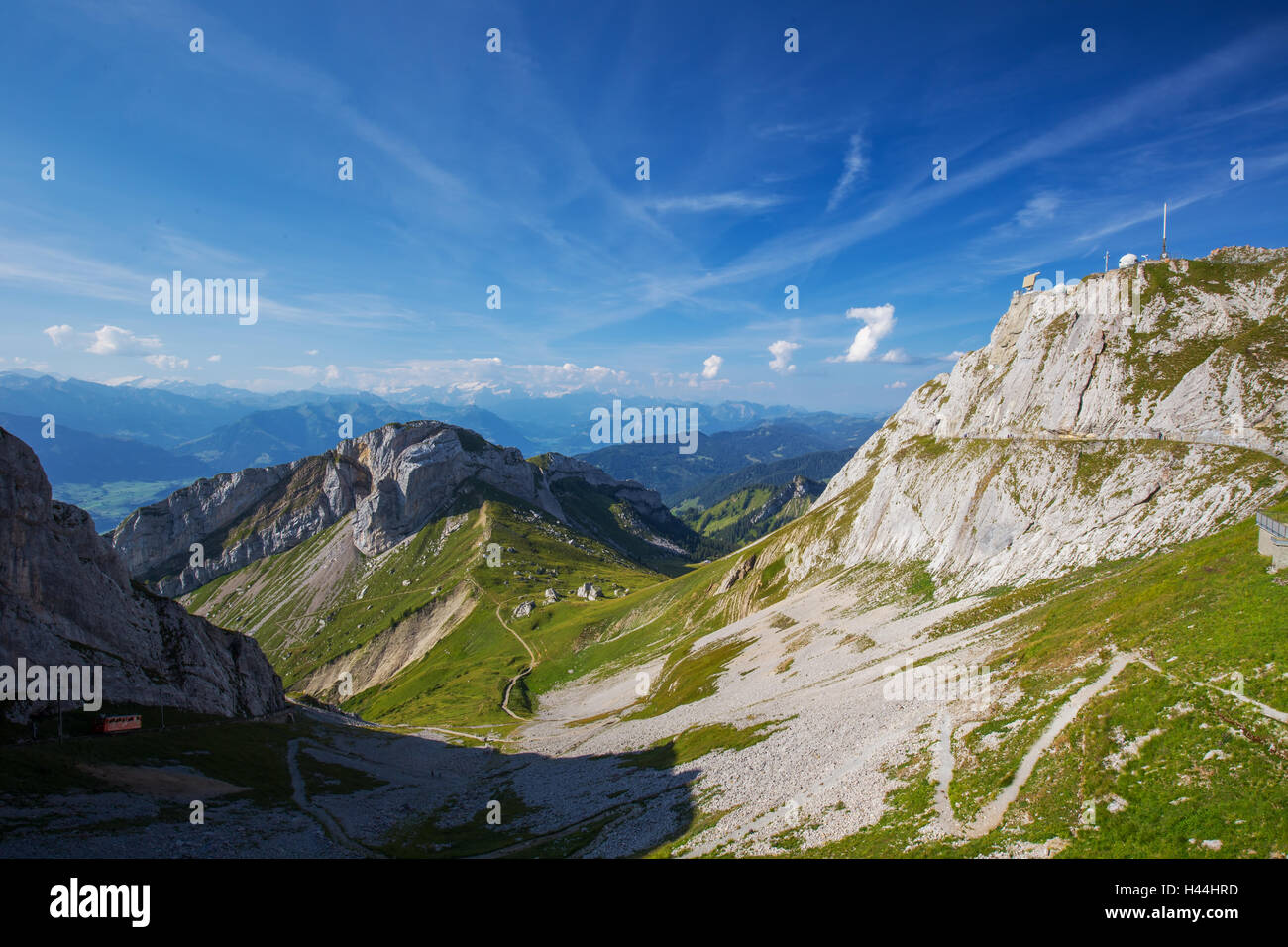 Pilatus mit schweizer alpen -Fotos und -Bildmaterial in hoher Auflösung ...