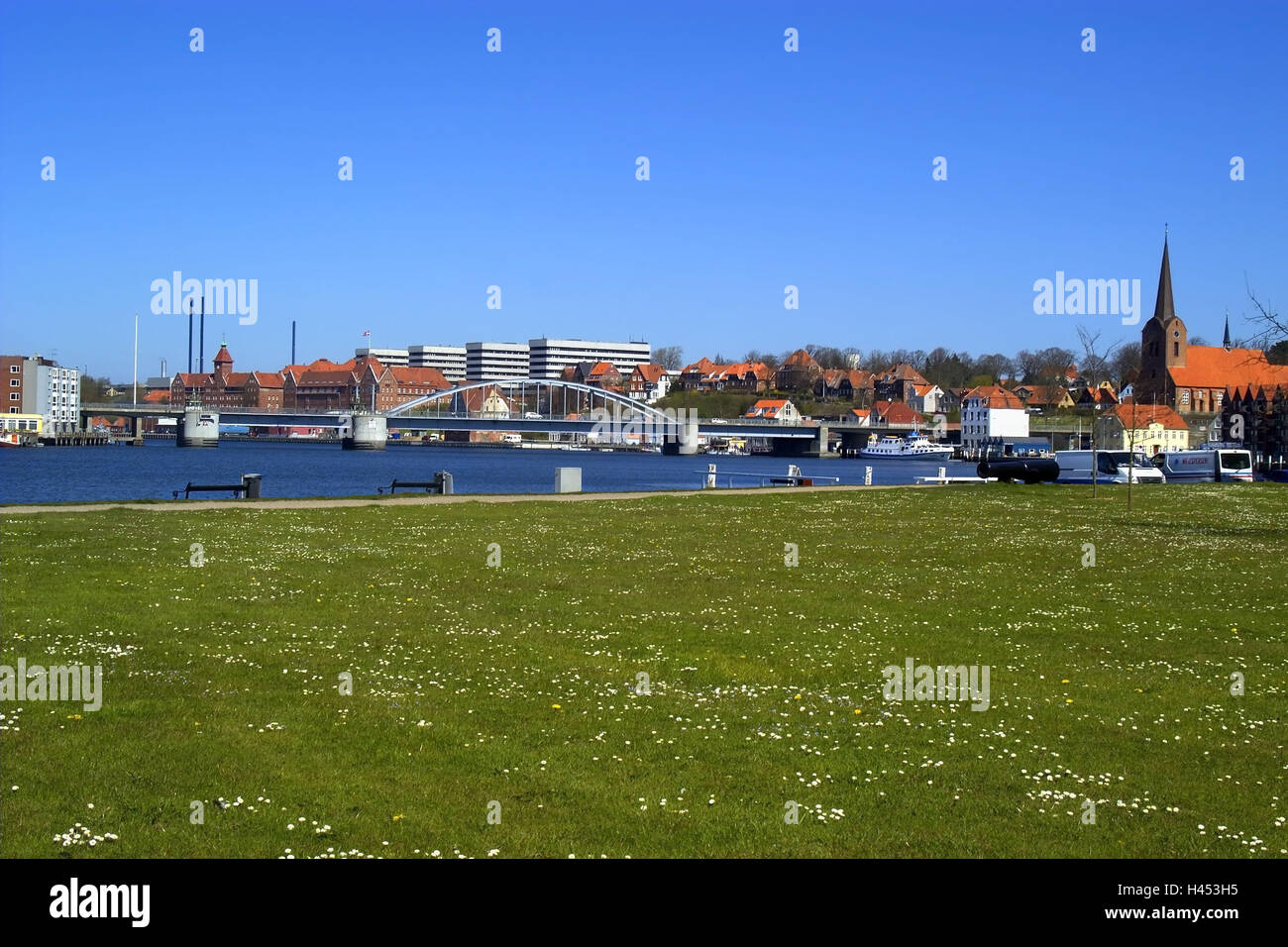 Dänemark, spezielle Burg, Blick auf die Stadt, Twaite Shad Klang, Hafen ...